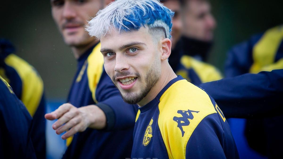 NUEVO PEINADO DAVID MELLA DEPORTIVO DE LA CORUÑA: El peinado más ...