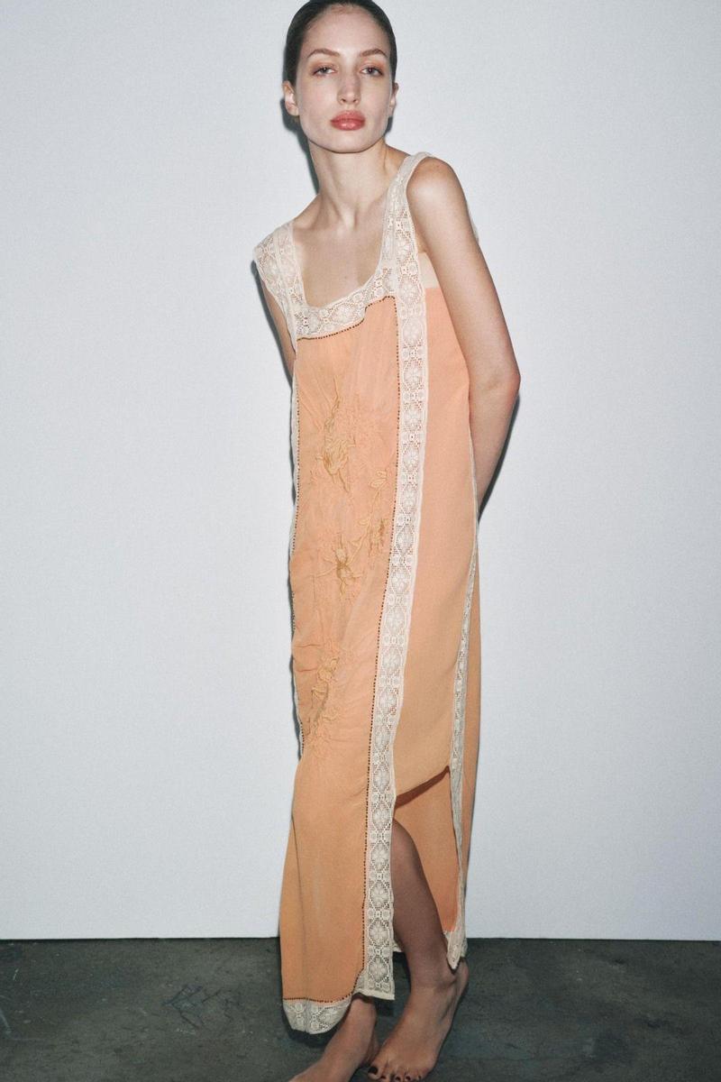 Laila bokep i'm reluctant to describe this in play-by-play