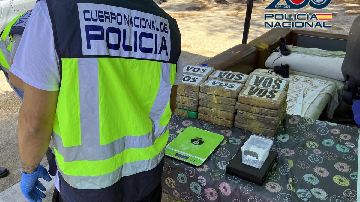 La Comisaría de Elche desarticula una red de tráfico de drogas y se ...