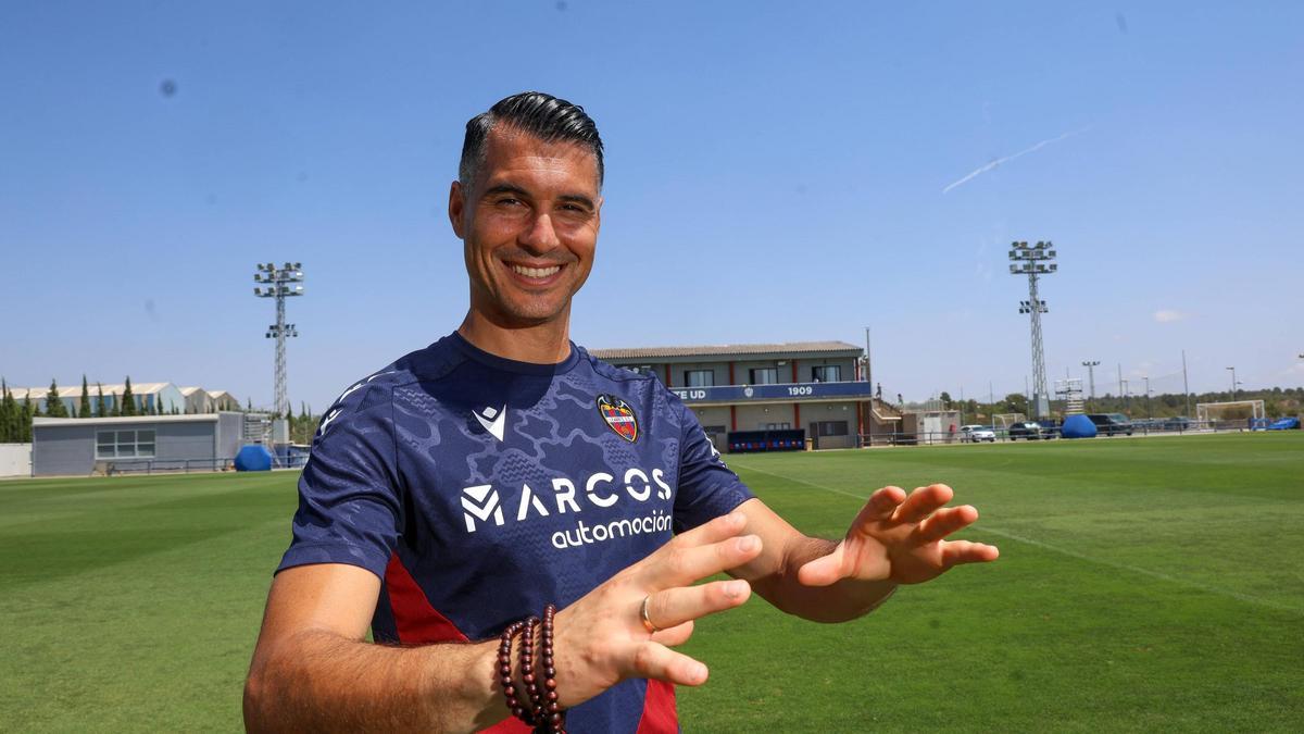 Andrés Fernández: "Es muy llamativo que el Real Zaragoza esté tan ...