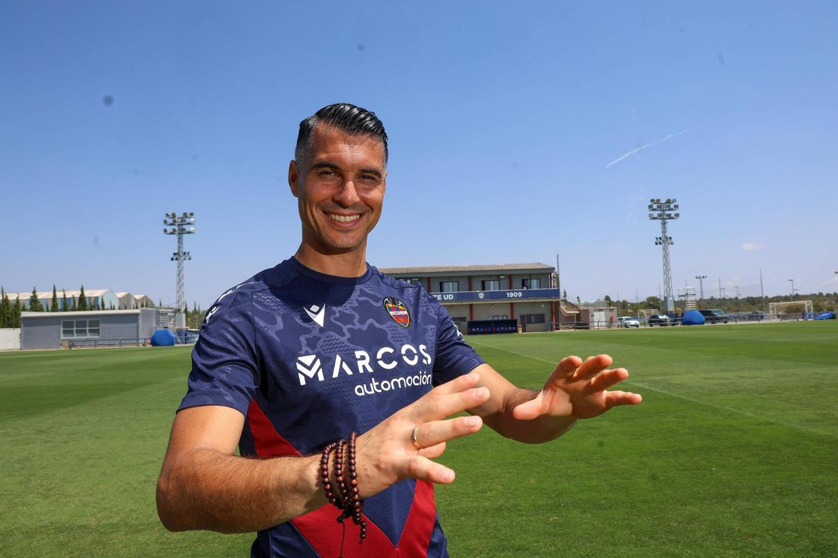 Andrés Fernández: "Es muy llamativo que el Real Zaragoza esté tan ...