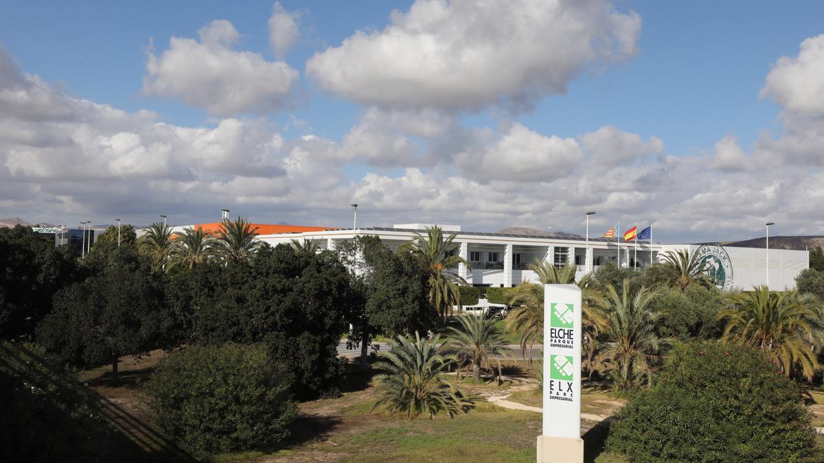 Los empresarios de Elche y la comarca Baix Vinalopó, contra los ...