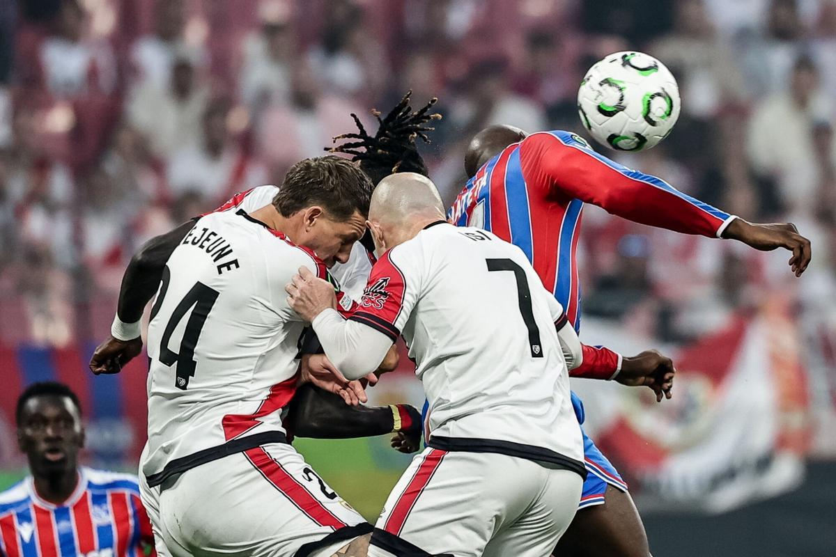 Final de la Conference League: Crystal Palace - Rayo Vallecano, en ...