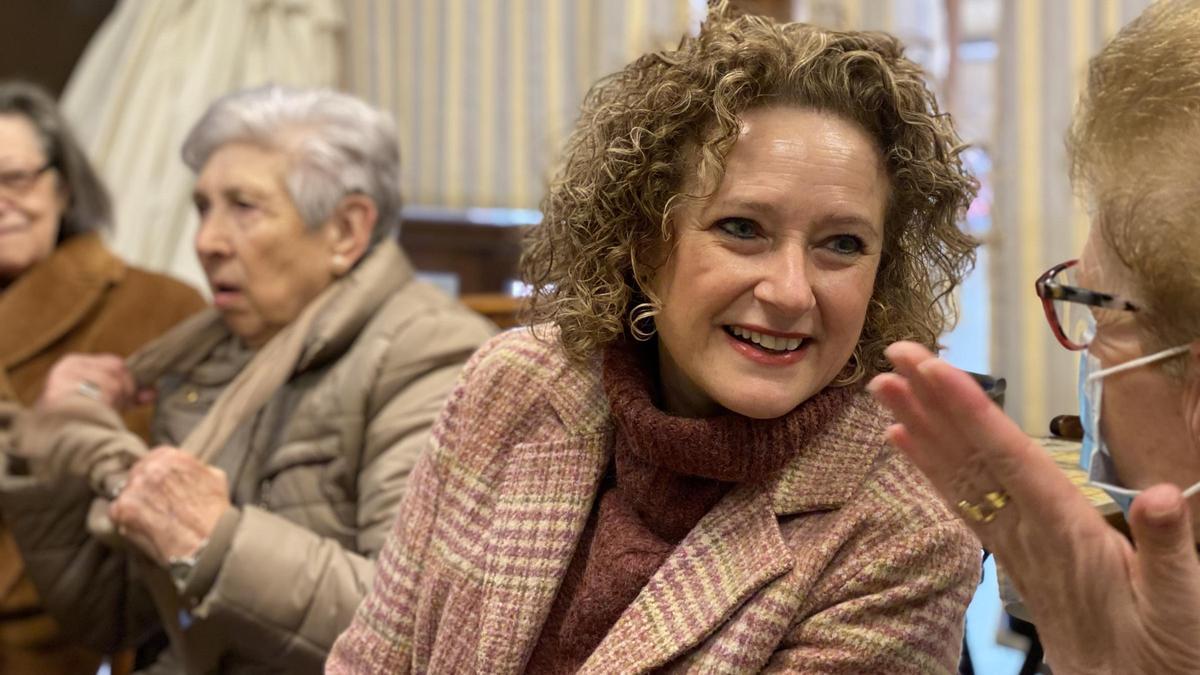 PP Torrent: Amparo Folgado critica el estado de las calles de San Valeriano