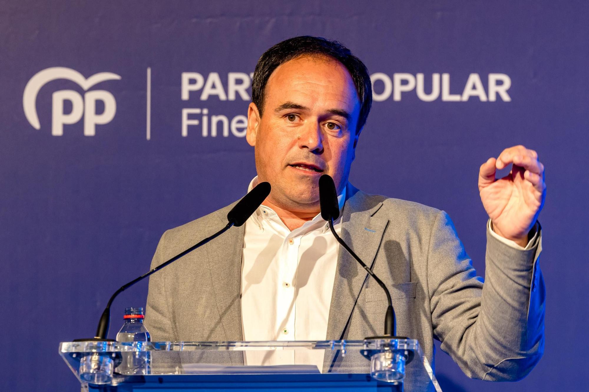 Presentación de Juanfran Pérez Llorca como candidato del PP a la ...