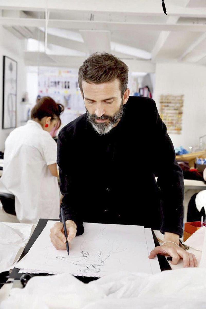 Daniel Roseberry: "Estamos tan desensibilizados por la saturación de ...