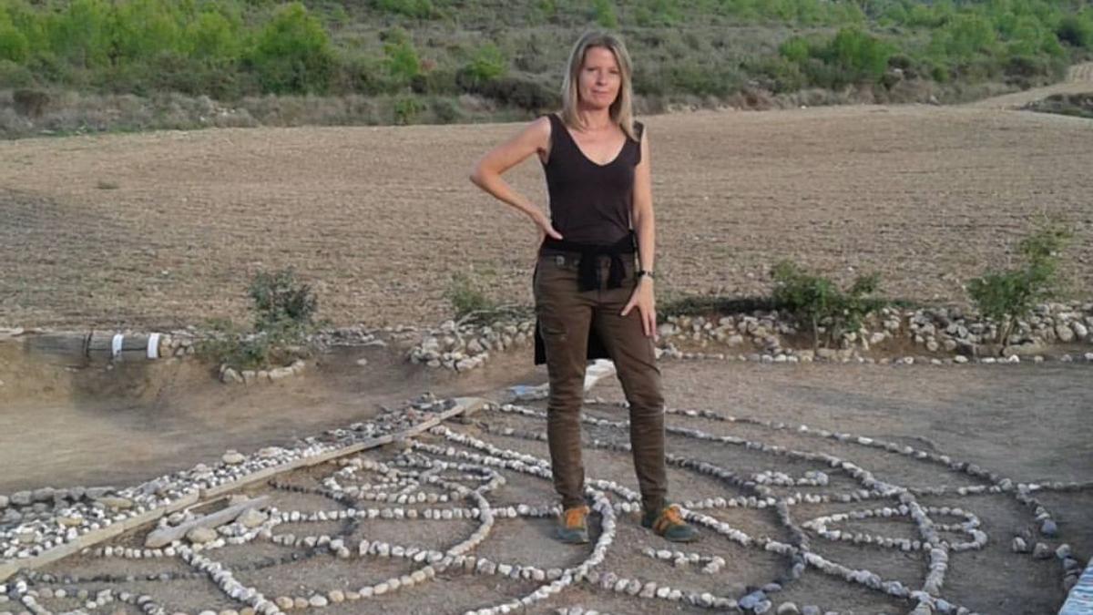 PÈRDUA PER AL MÓN DE L'ART: Mor l'artista manresana Àngela Falcó als 62 ...