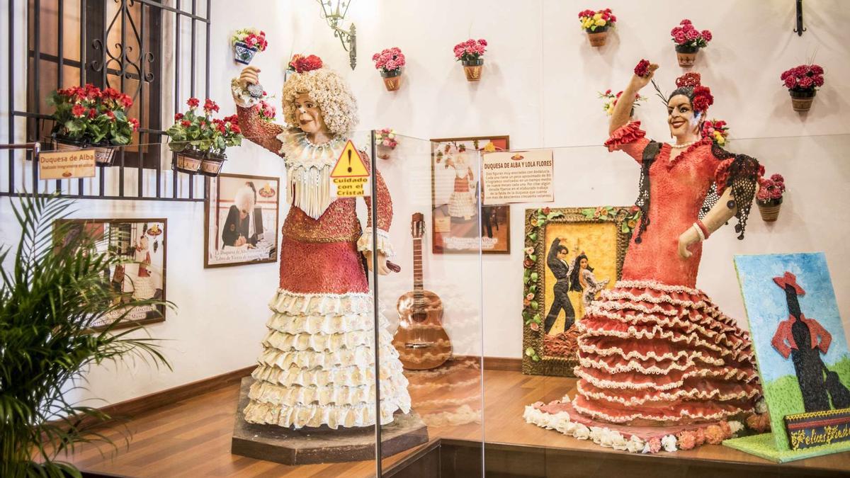 Escapada Navideña a Rute: el Belén de chocolate más grande del mundo y ...