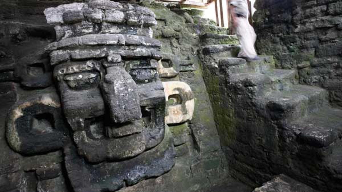 Viaje a la cultura maya a través de Tikal - Viajar