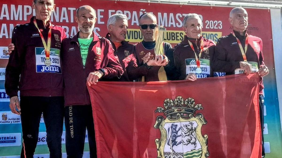 Toro reina en casa - La Opinión de Zamora