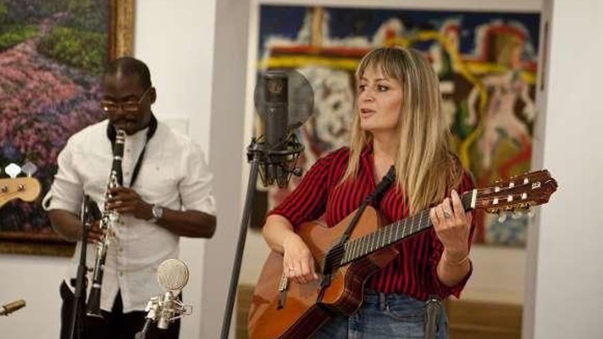 Sandra Estrada estrena en Oviedo "Horizontes", su proyecto artístico y ...