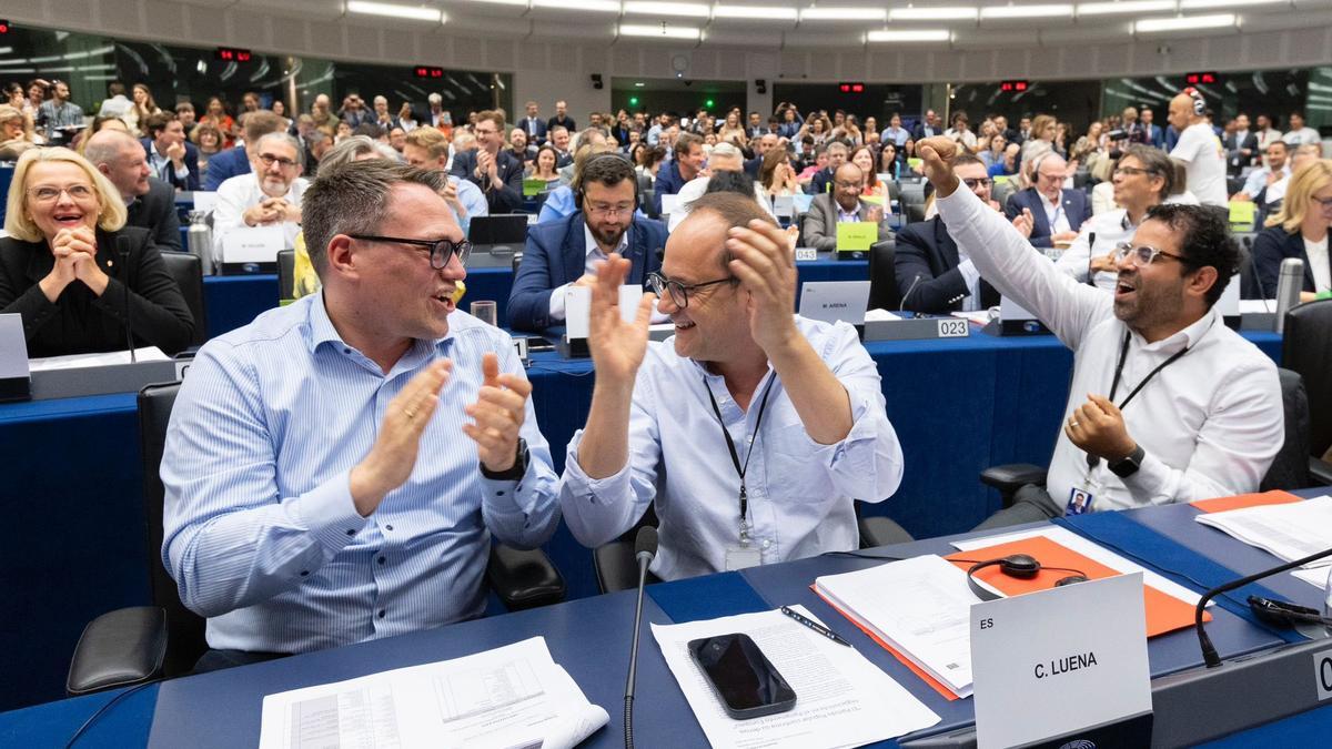 La ley que busca restaurar el mar salva un primer escollo, pero se ...