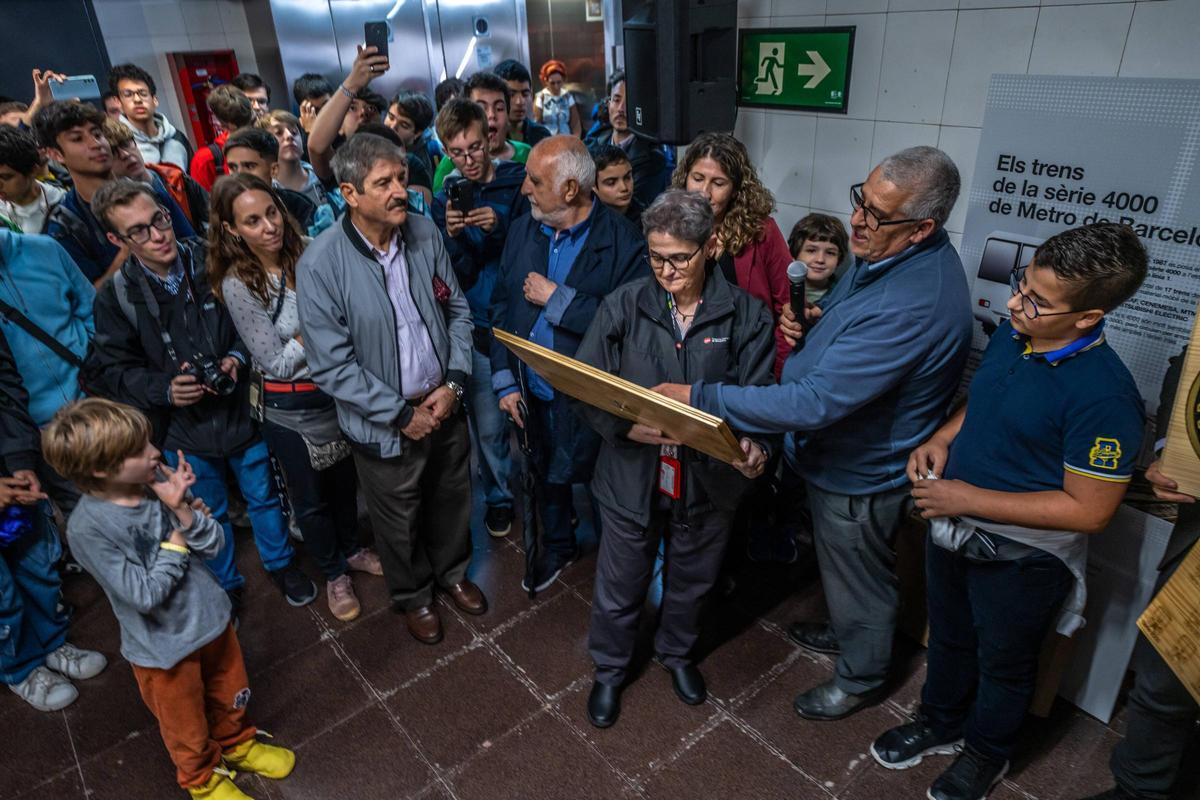 Barcelona retira el último metro con amianto