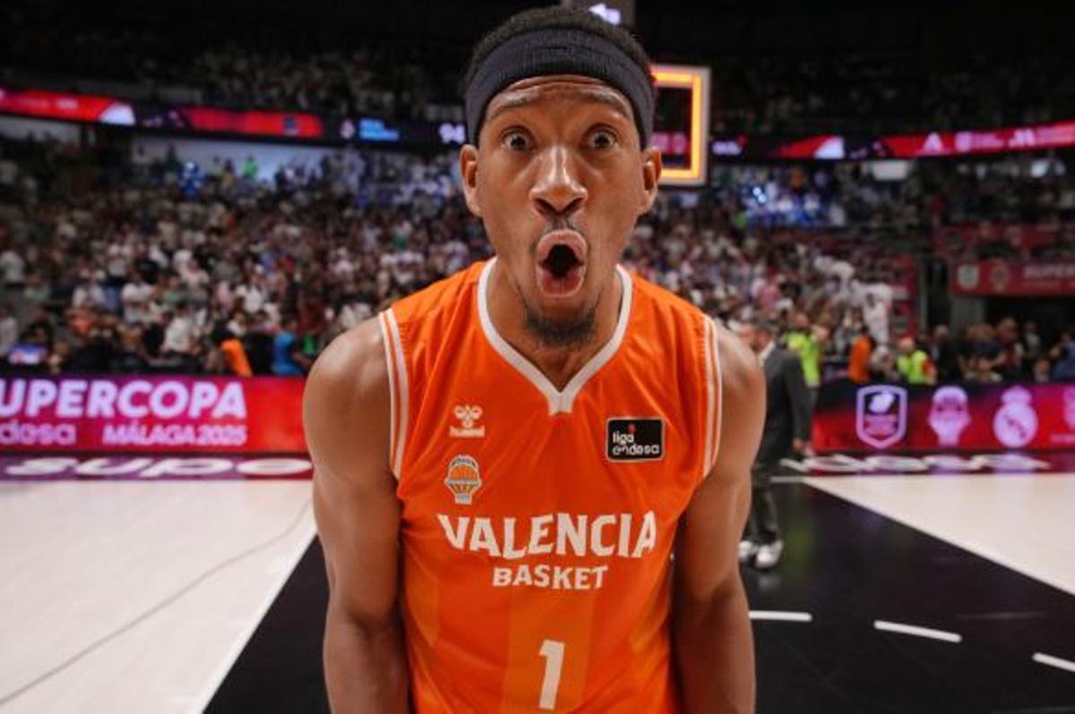Kameron Taylor, exjugador del Unicaja y estrella ahora del Valencia ...