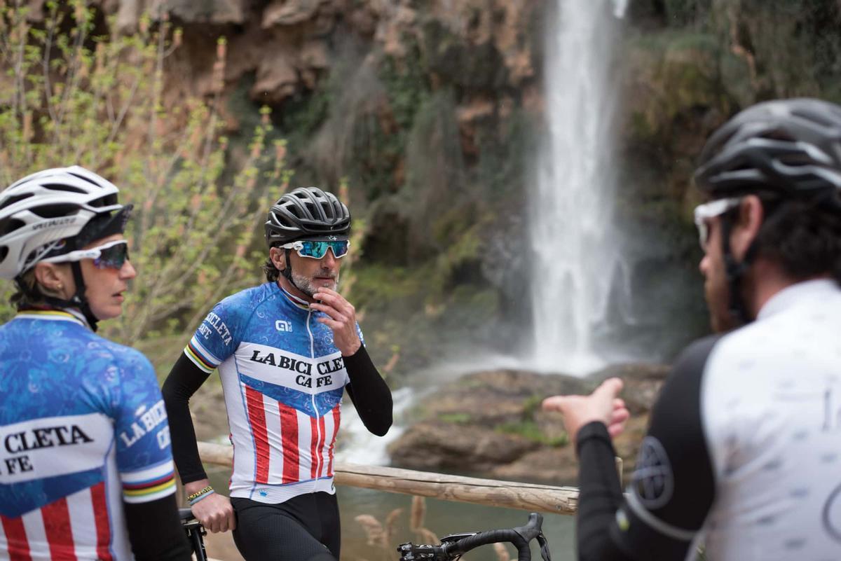 Descubre Navajas con la ruta ciclista R16