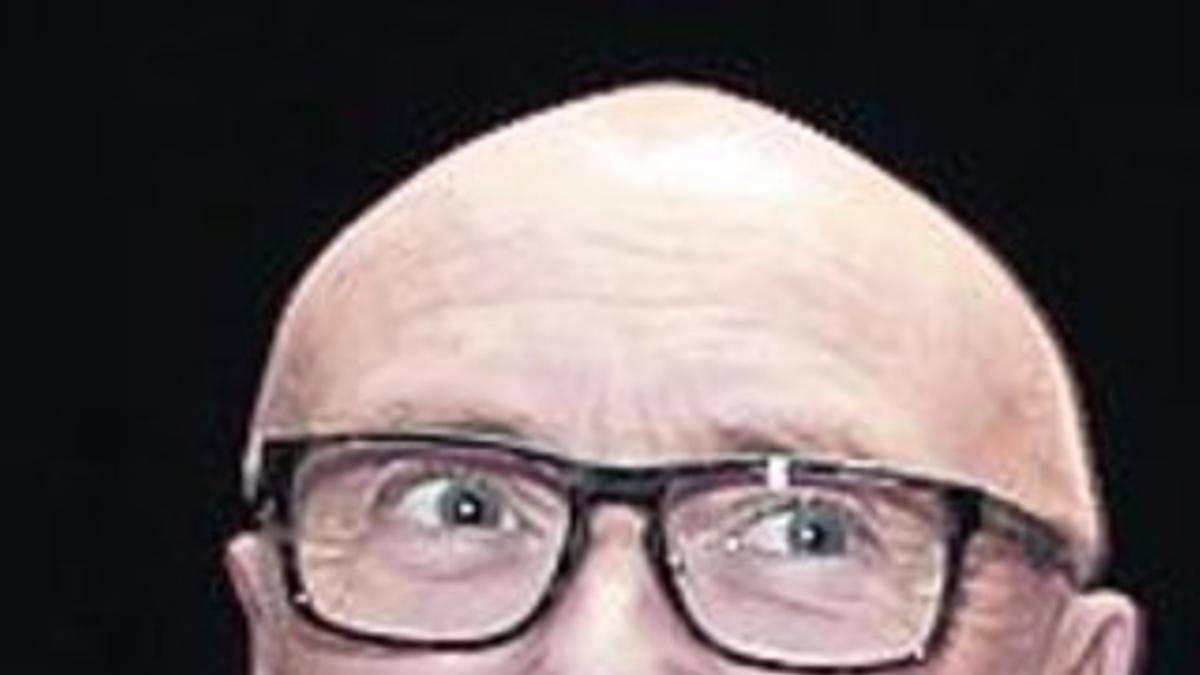 Adele saca a Phil Collins del retiro