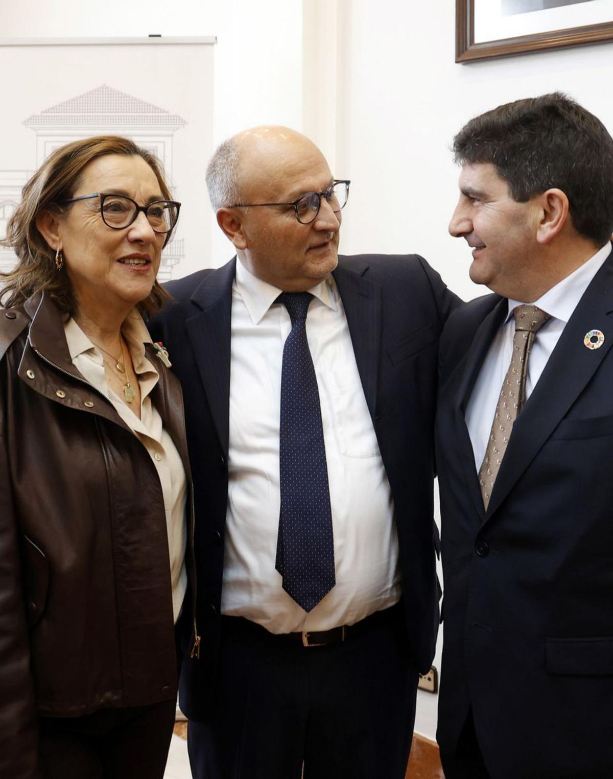 Losada critica el “machismo y negar el cambio climático” y reivindica ...