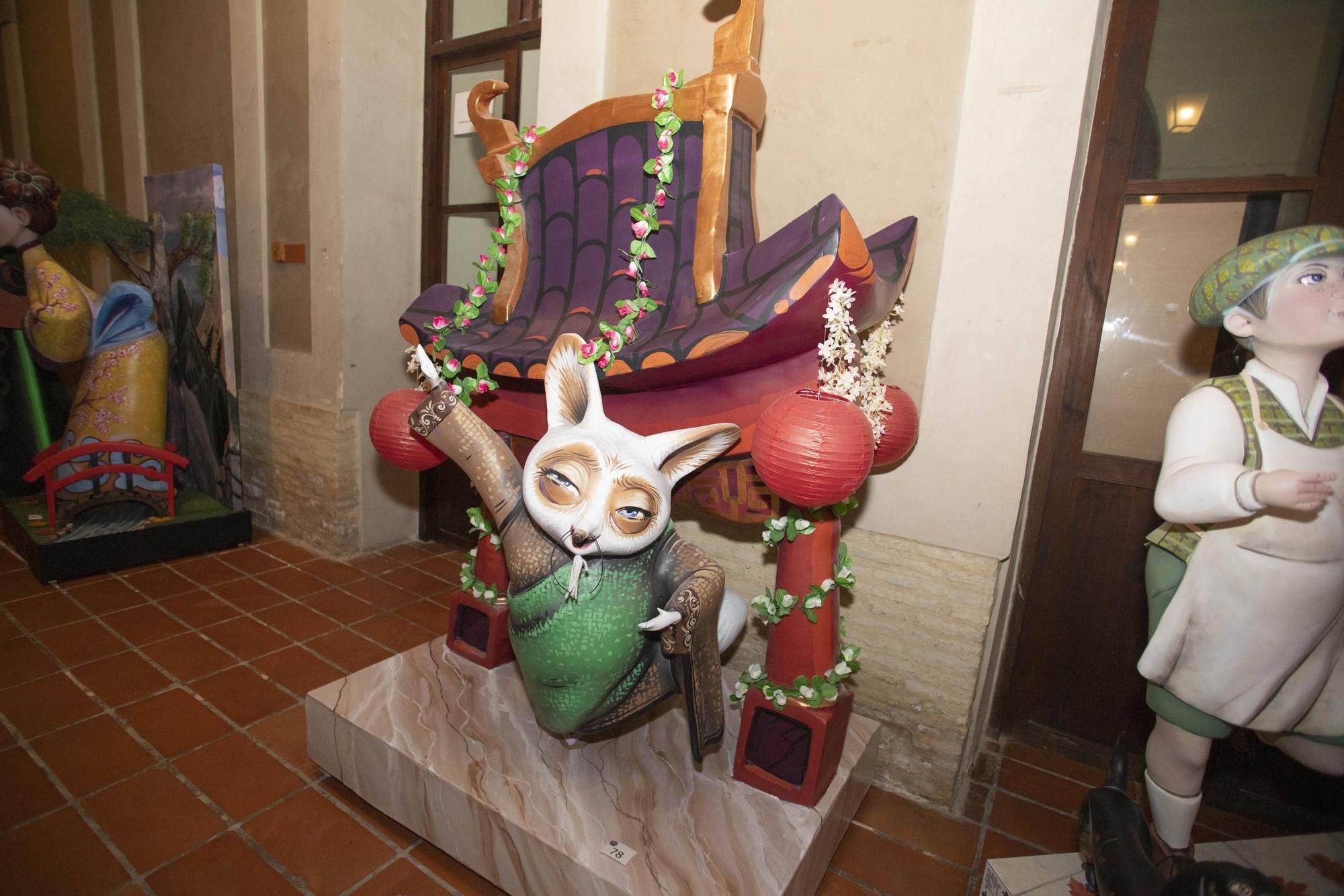 FALLAS ALZIRA 2024 | De Puigdemont a Francisco Ibáñez: Los mejores ...