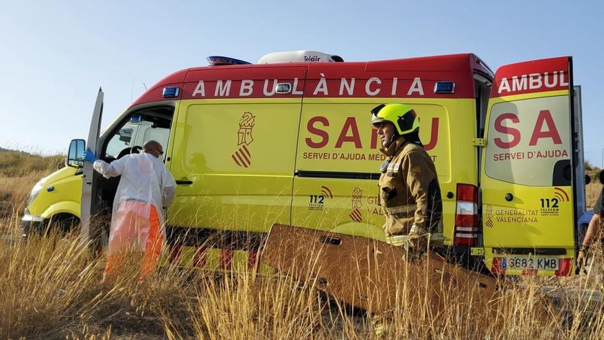 Aparatoso Accidente Con Cuatro Heridos Entre Sax Y Salinas Información