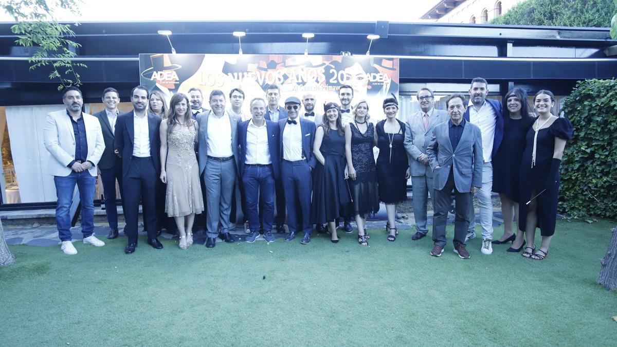 Los directivos de ADEA brindan por "los nuevos años 20" en su gran cena ...