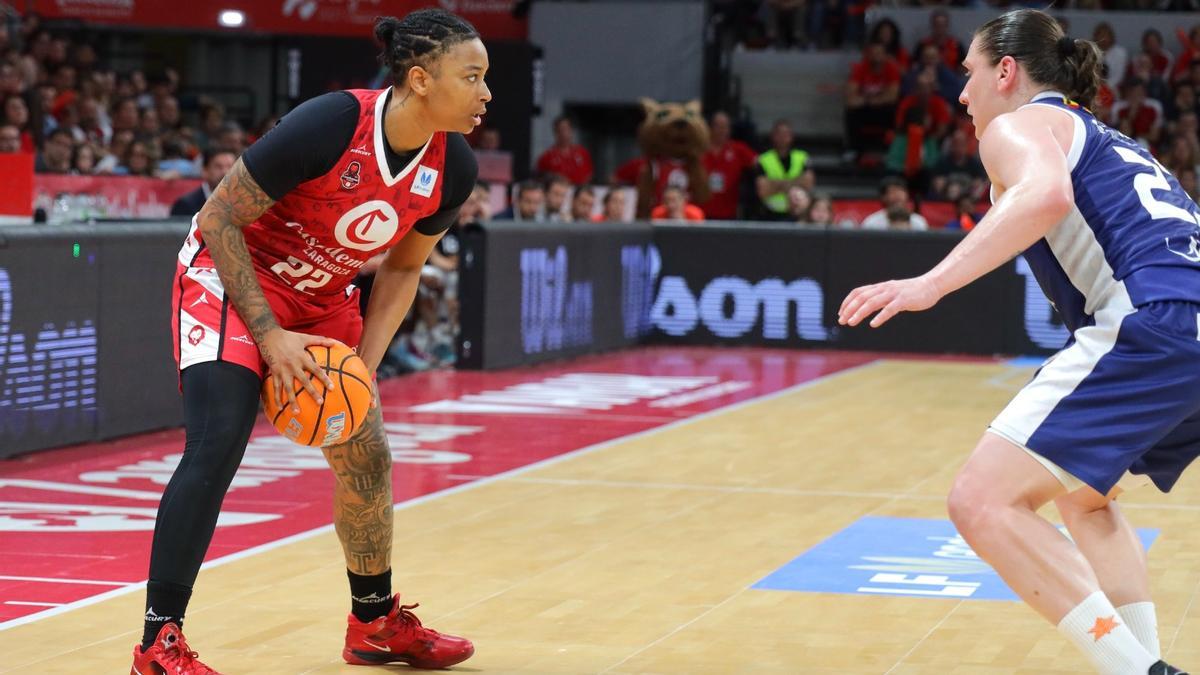 Tanaya Atkinson | Tanaya Atkinson ficha por el Valencia Basket