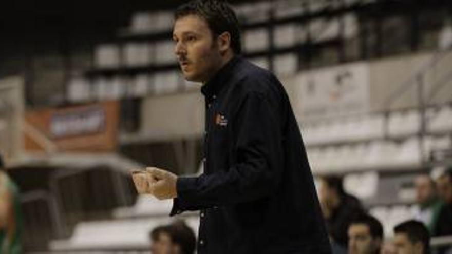 Toni Ten: "En el Amics tenemos un objetivo común y lo sacaremos ...