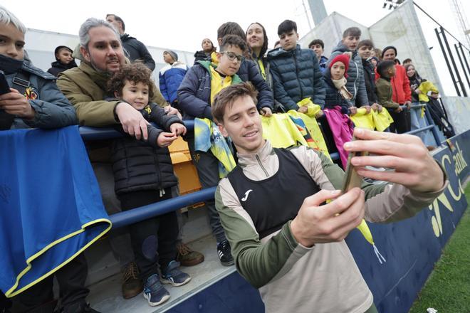 VILLARREAL AFICION REYES, Los jugadores y Marcelino se convierten en el ...