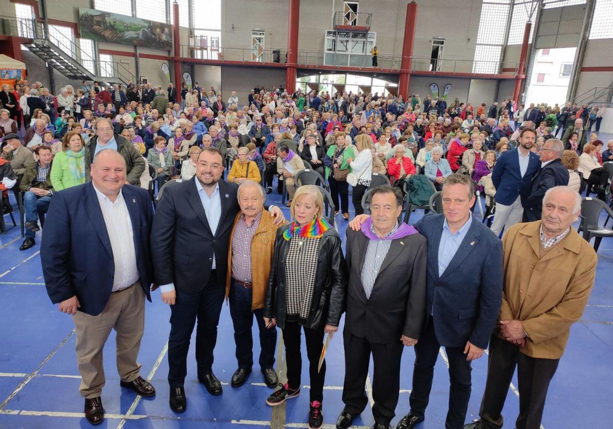 Barbón aboga por dar más protagonismo a los mayores "en el presente y ...