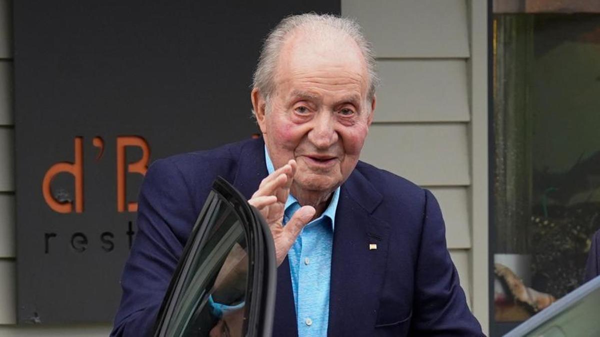 REY EMÉRITO DRONES CUMPLEAÑOS | Un espectáculo de drones ilumina el ...