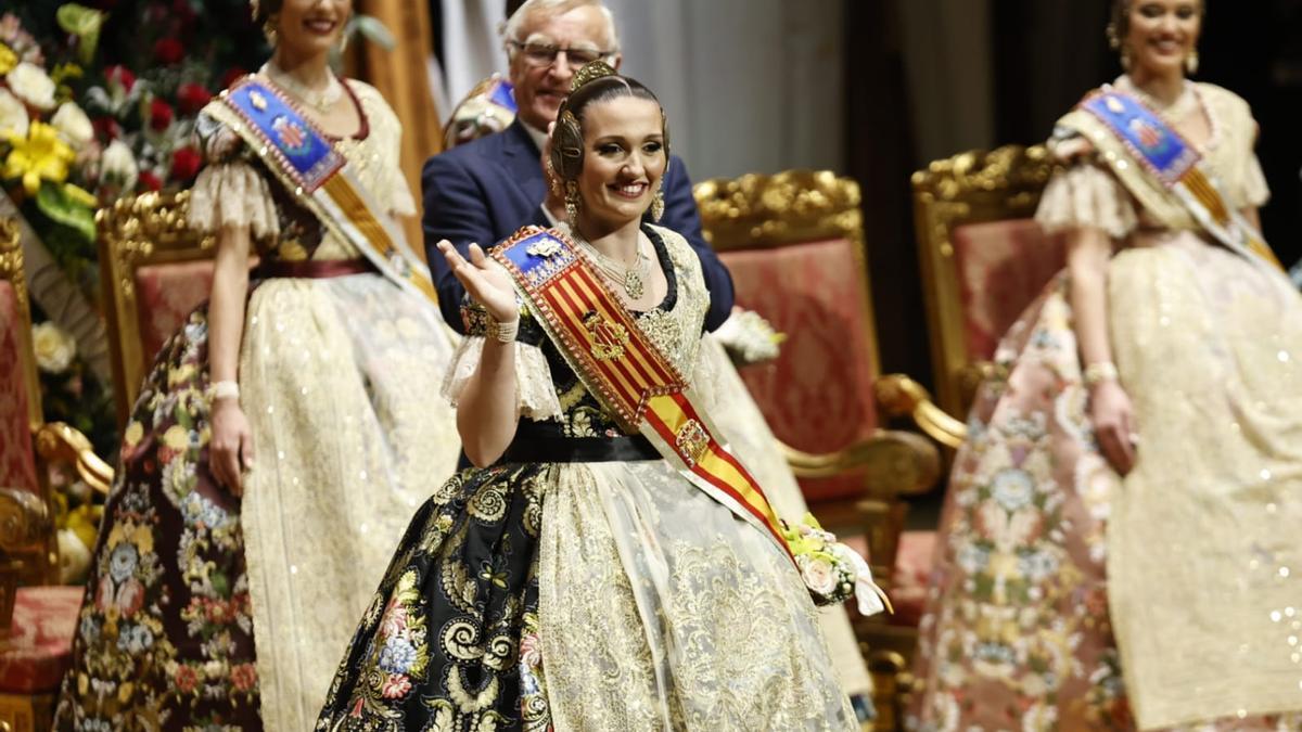 Exaltación Fallera Mayor Valencia 2023 | "La vida debería ser como ...