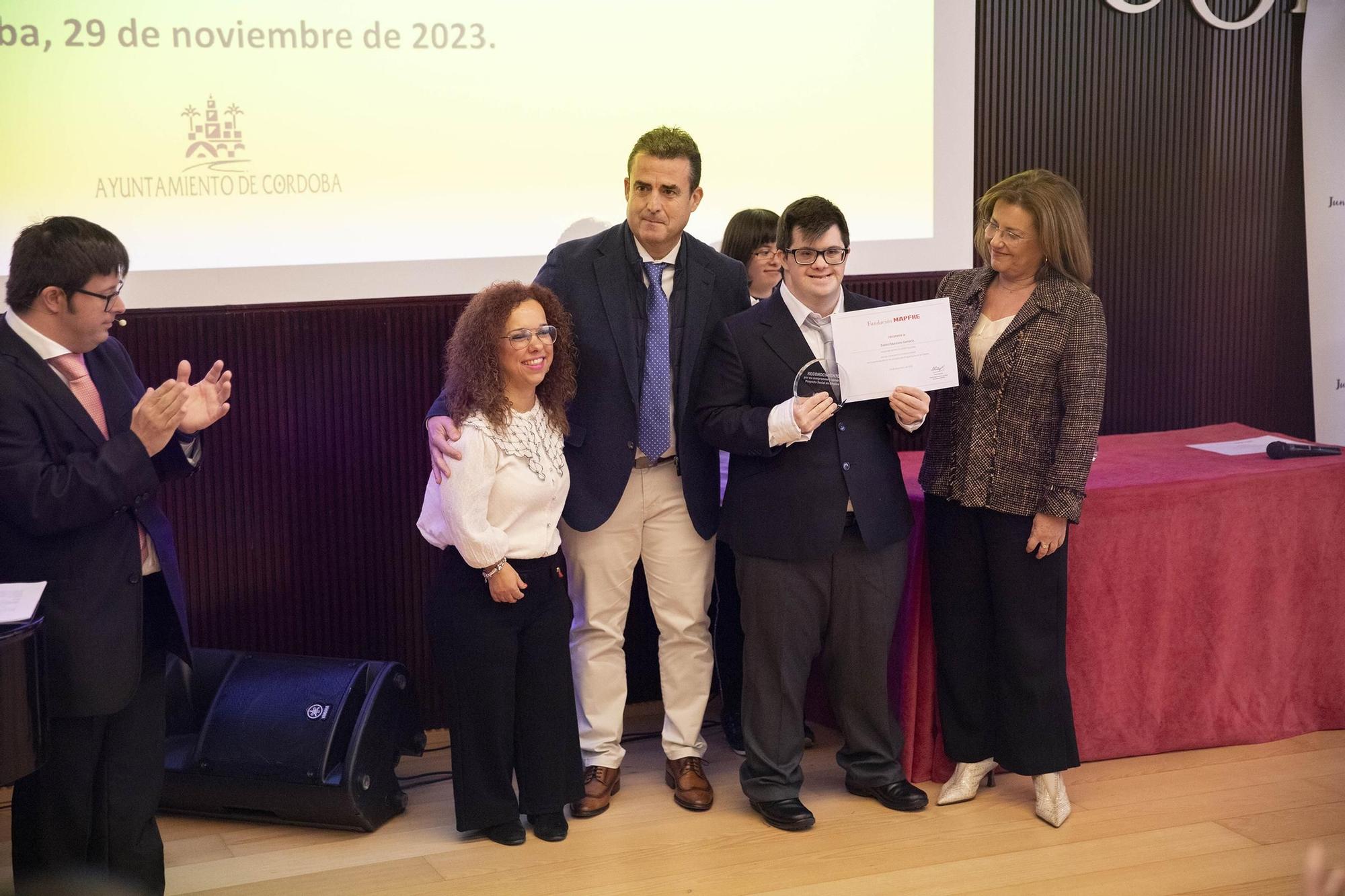 La infanta Elena en los premios de la Fundación Mapfre en Córdoba ...