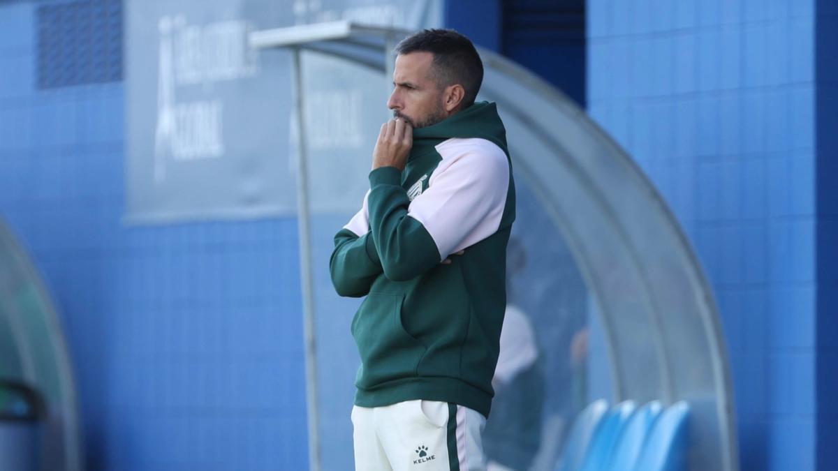 El entrenador pretendido por la SD Huesca, Raúl Jardiel, se despide del ...