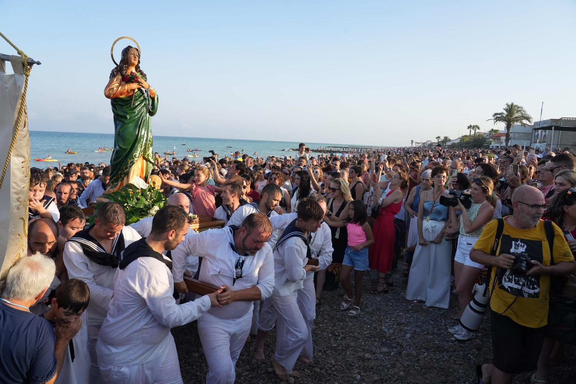Todas las fotos del desembarco de la patrona de Moncofa, Santa María ...