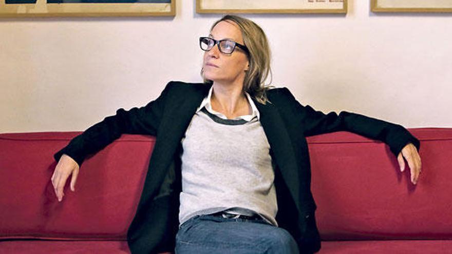 Astrid Stavro Marone: "Como diseñadora gráfica soy el resultado de ...