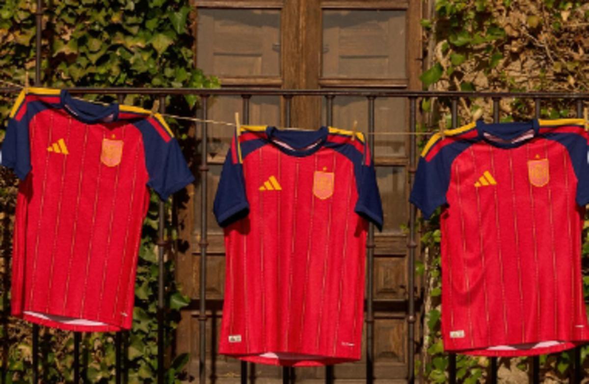 ESPAÑA MUNDIAL: Esta es la nueva camiseta "vintage" de España para el ...