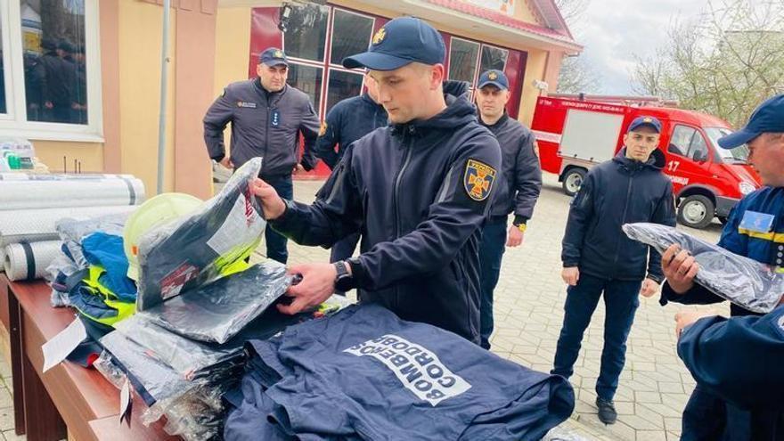 Socorrer a quienes ayudan - Diario Córdoba