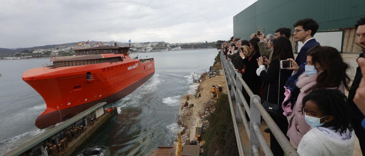 Gondán inicia la obra de ampliación para poder hacer dos grandes barcos ...