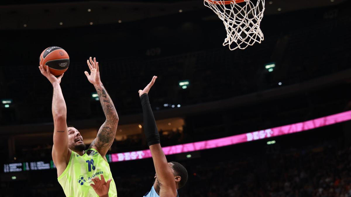 Parker permet el Barça exhibir-se a Andorra (91-113)