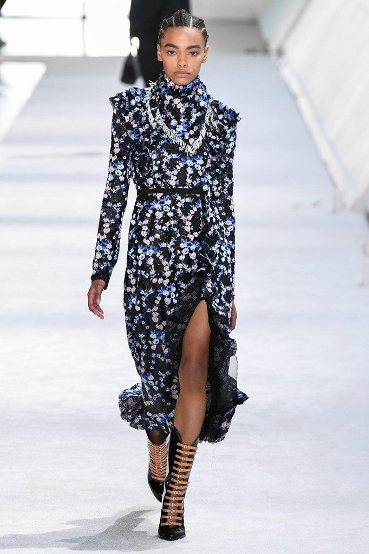 Giambattista Valli - París - Mujer - Otoño-Invierno 2019-2020 - Woman