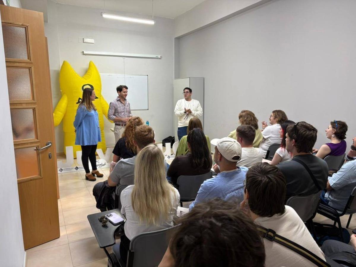 Cabra reúne a técnicos de juventud de seis países europeos en un curso ...