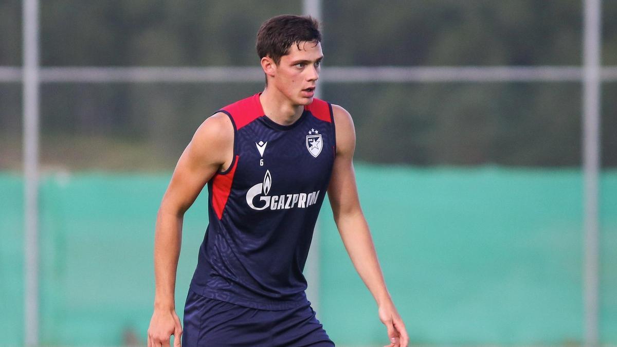 El Estrella Roja no deja salir por ahora a Lekovic