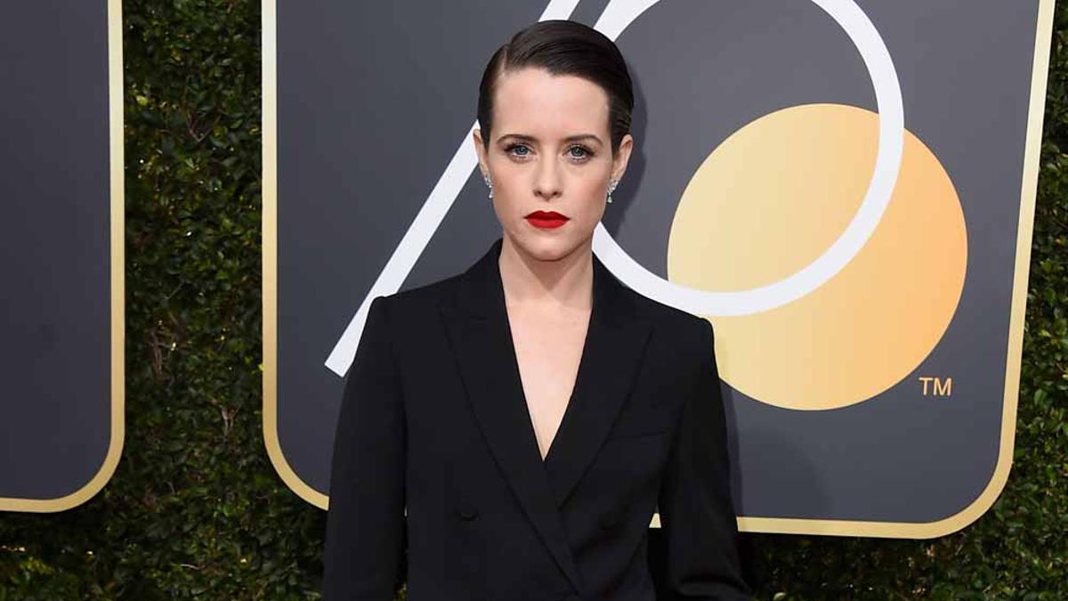Claire Foy pasa de ser Isabel II
