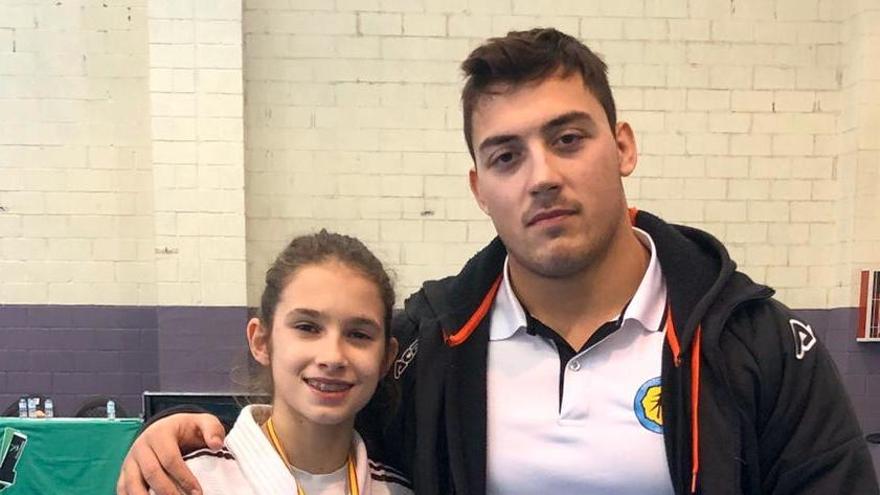 Zoe González, medalla de plata en la Supercopa de Montijo