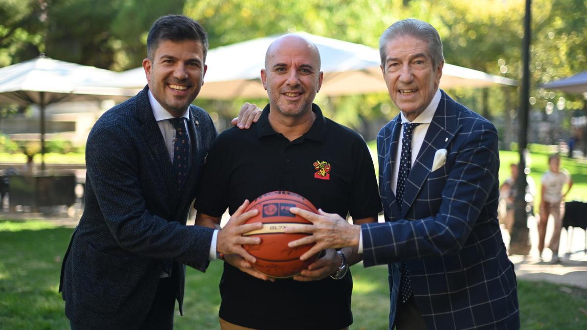 Baloncesto | CBZ | Alto, guapo y Rubio: El Club Baloncesto Zaragoza ...