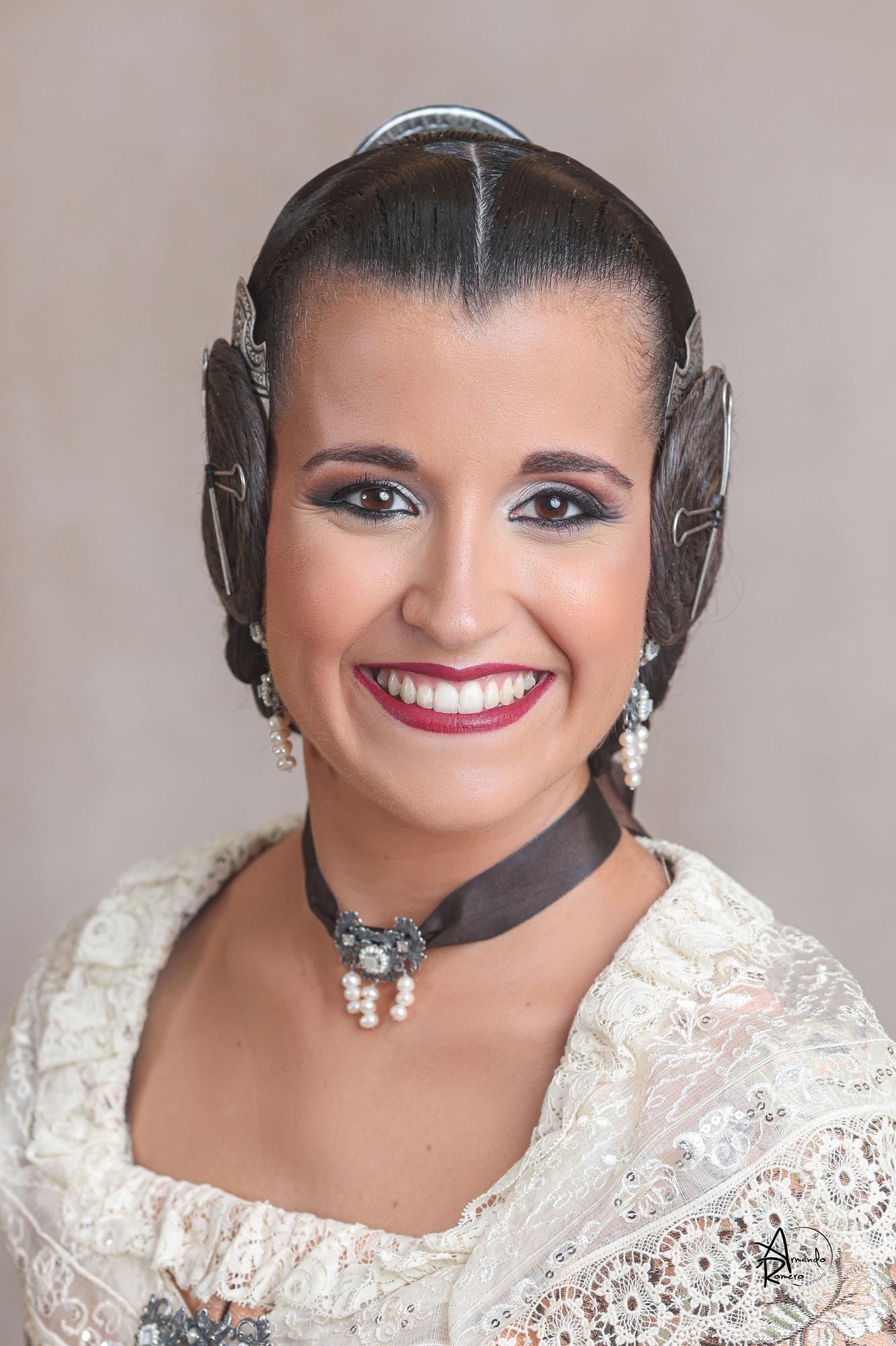 La foto oficial de las candidatas a Fallera Mayor de València 2023 (con ...