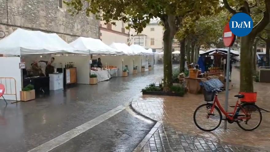 Llubí celebra una dulce y exitosa 25 edición de la Fira de la Mel