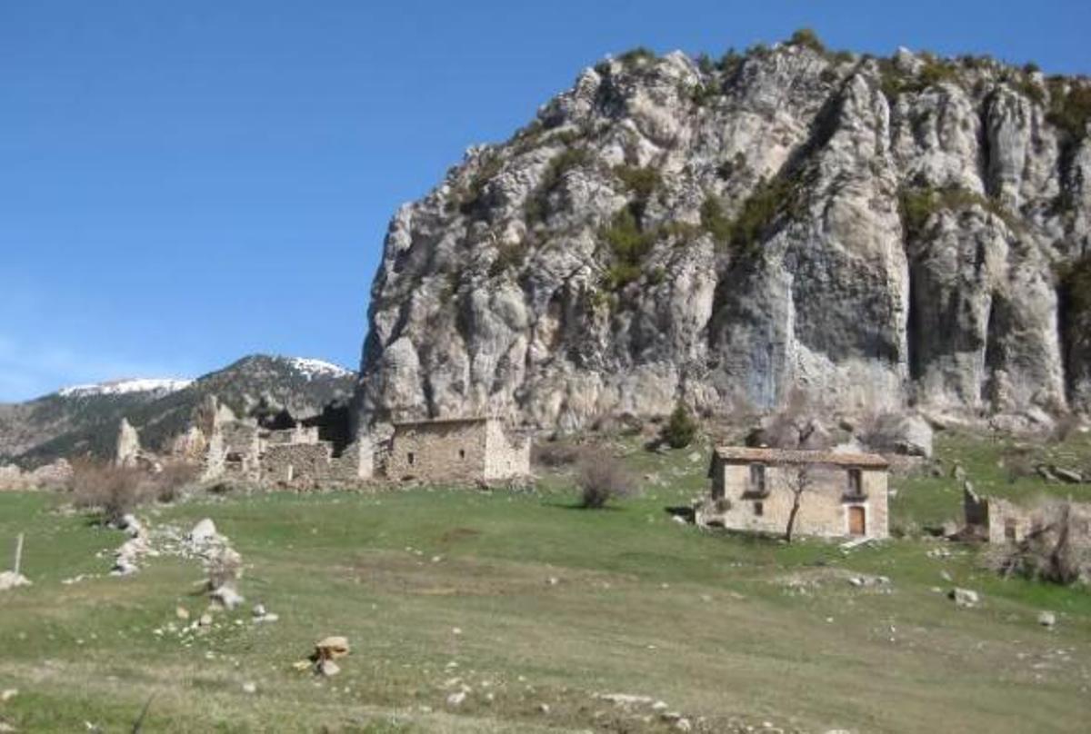 CATALUNYA: Els 5 pobles fantasma de Catalunya que es poden visitar: un ...