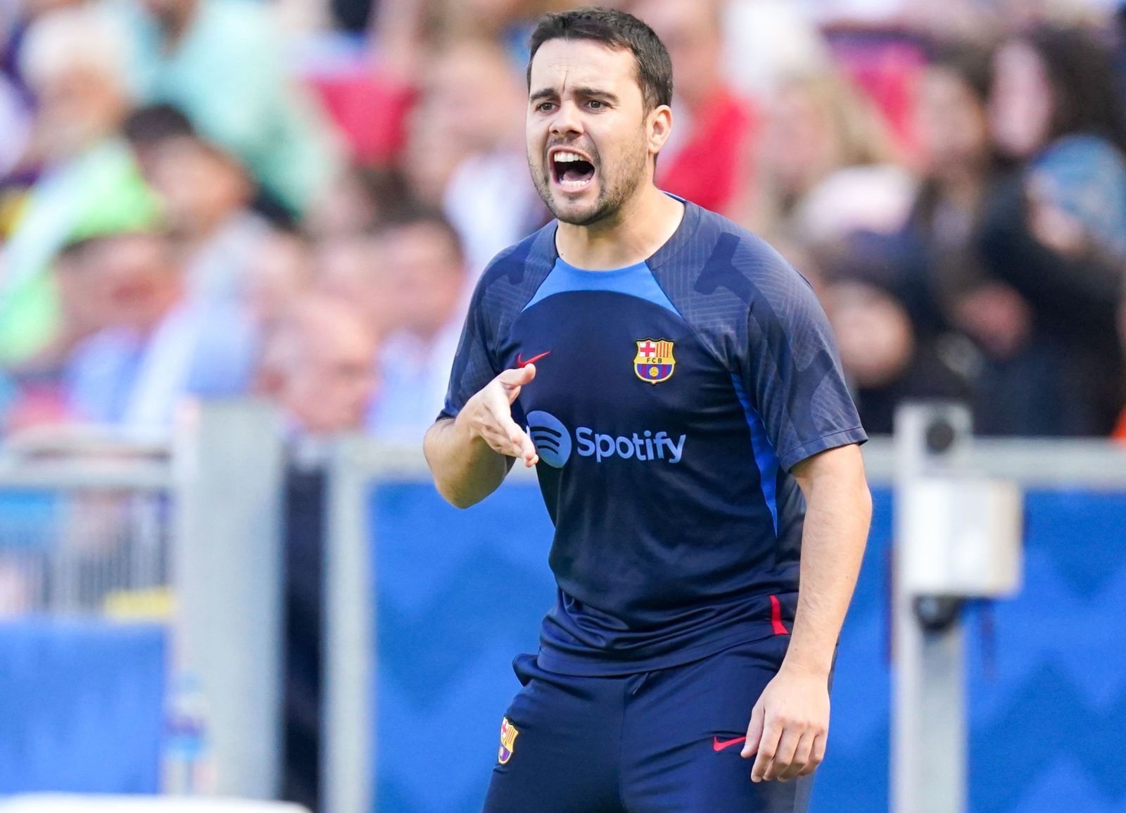 “Soy entrenador de fútbol, ni de masculino ni de femenino” - Faro de Vigo