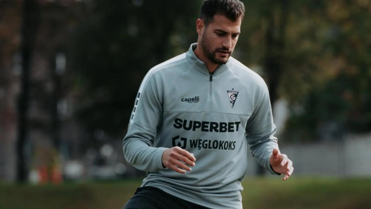 Real Zaragoza | Fichajes | El Real Zaragoza rompe la cesión de Bakis al ...