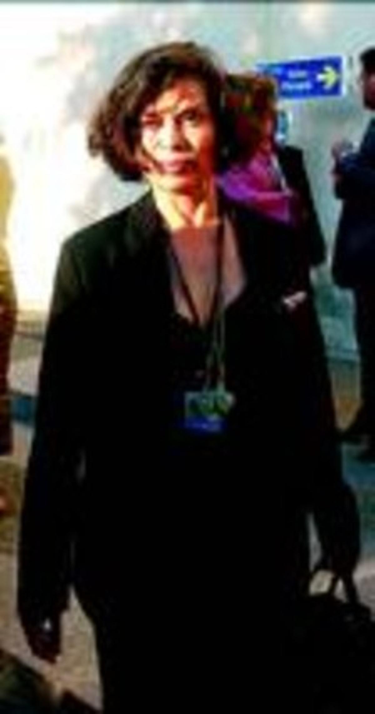 BIANCA JAGGER PIERDE UN ANILLO DE 200.000 EUROS - El Periódico